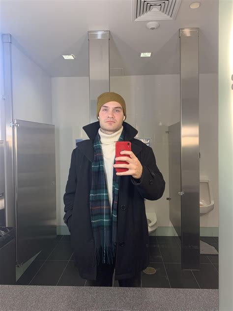 Should I Keep The ‘stache Going Without With R Hairloss