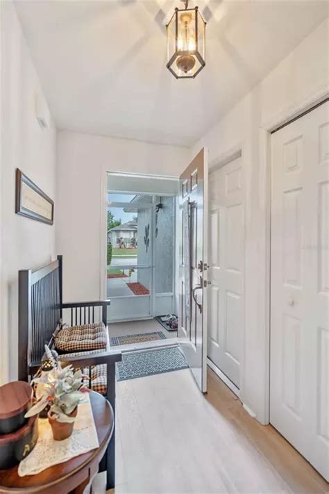 237 Lourdes St Lake Wales Fl 33859 40 Photos Movoto