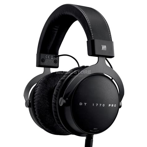 beyerdynamic DT1770 Pro 250-Ohm (Black) | MUSIC STORE professional