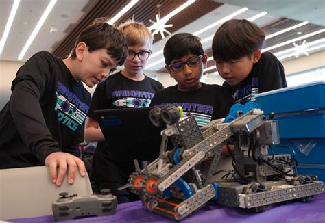 Cfbisd Hosts First Vex Robotics Competition Post Details Page