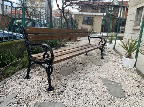 Градинска пейка Мебели за градината Хасково Ретро Стил градинска пейка от чугун Едно