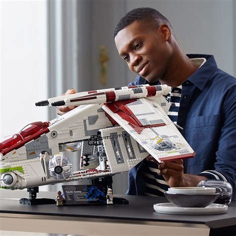 Republic Gunship Design
