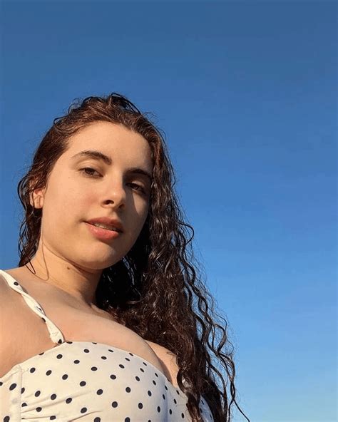 Pack Da Novinha Amira Daher Insta Musa Amiraf Sereia Cariocaa Com Mais De M Dias Na