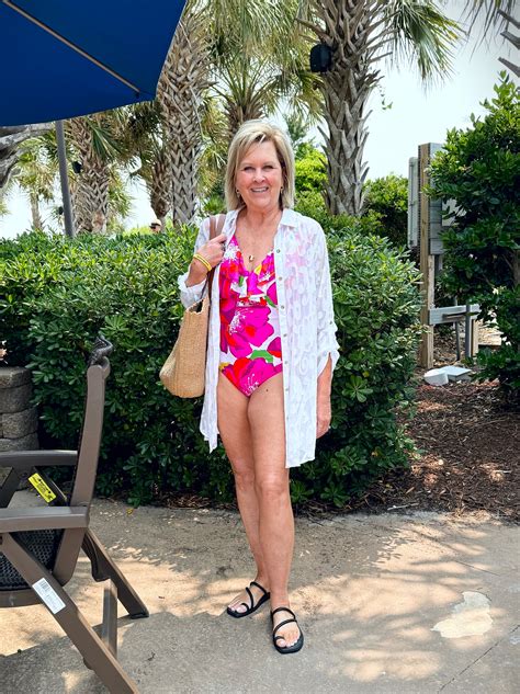What I Wore On My Beach Vacation Chic Outfits For Women Over 50