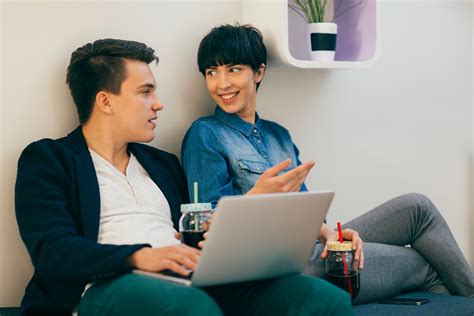 What Are The Key Considerations For Designing A Multilingual Website