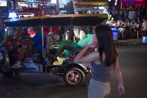 Thailand S Economic Downturn Devastates Sex Industry Uca News