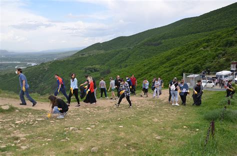 შემოგვიერთდი გარემოს გულისთვის Caucasus Environmental Knowledge Portal