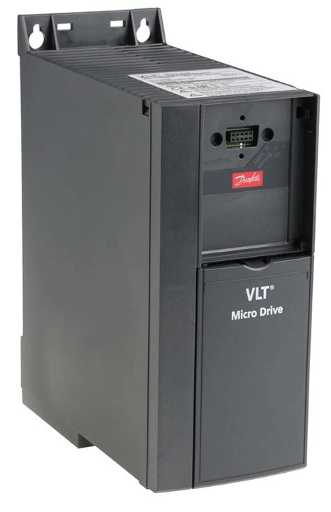 132f0007 Danfoss Danfoss Inverter Drive 2 2 Kw 1 Phase 230 V 9 6 A Vlt Fc51 Series 891