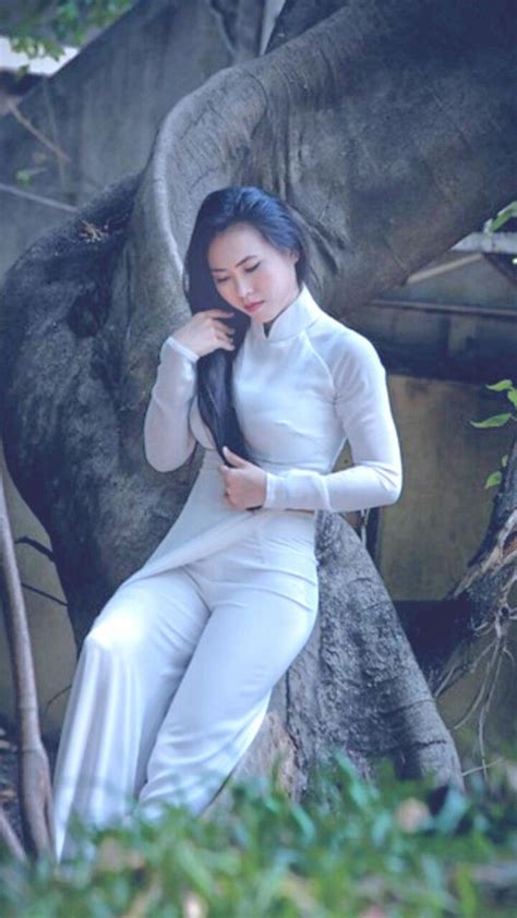 Pin On AO DAI TRANG Ao Dai Vietnamese Long Dress Long Dress
