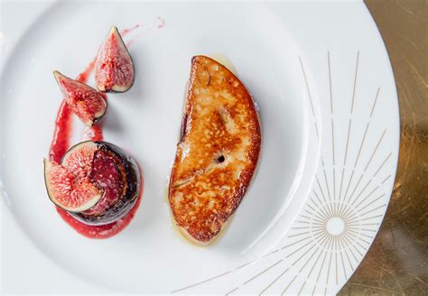 Ore Ducasse Au Château De Versailles Symediane