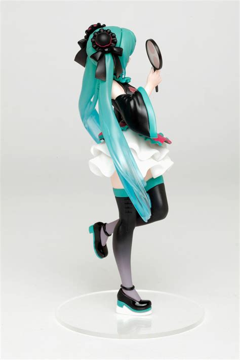 Hatsune Miku PVC Statue Costumes Mandarin Dress Version Loot Shop