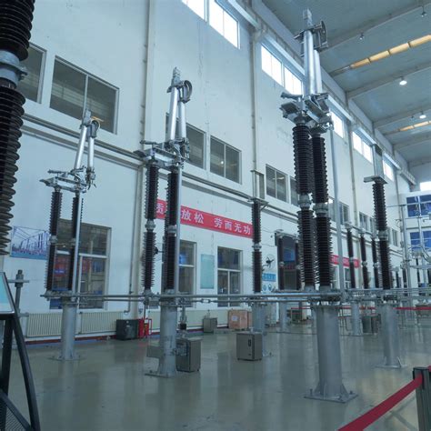 Double Column Horizontal Fracture Single Arm Telescopic Clamp Type Outdoor Three Phase High