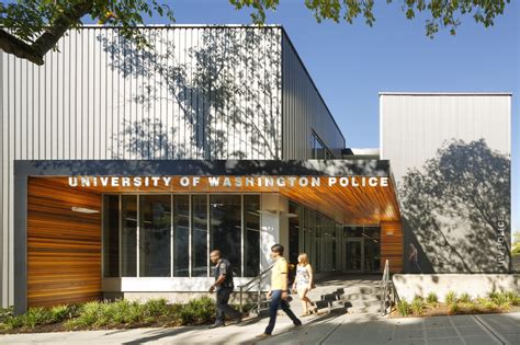 Seattle Local Business News And Data Construction Uw Police