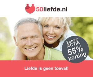 Liefdevolle Sex En Gezamenlijk Klaarkomen Door Te Masturberen