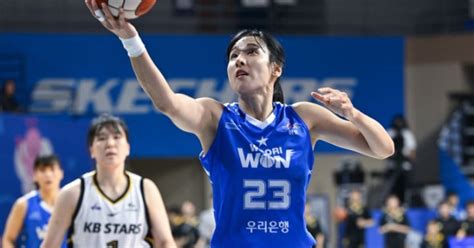 김단비 맹활약 우리은행 안방서 Kb 65 60 제압 2위 탈환 쾌거