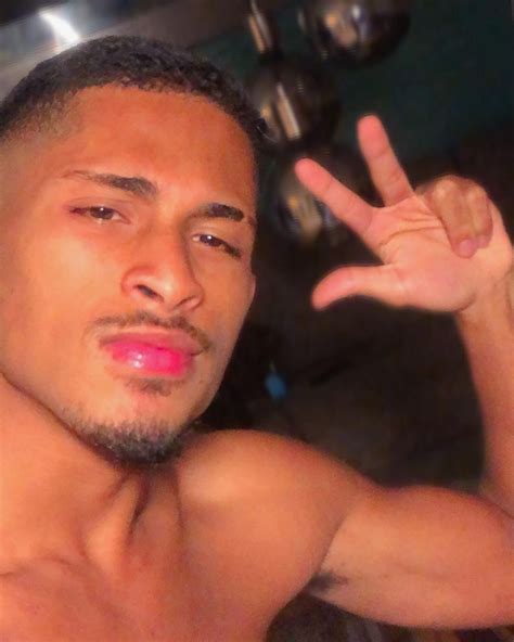 Babe Man Said He Was Straight ThisVid Com