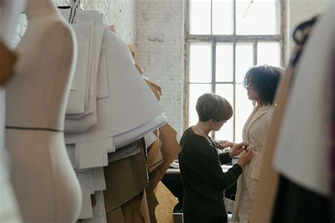 Female Fitting Model Needed Garment Fitting For Outerwear Flore Model