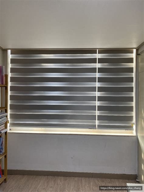 성동구 커튼 블라인드 강력추천 성동구 용답동 복층오피스텔 블라인드 오르세오피스텔 거실 데이지 암막콤비블라인드 라이트 그레이 색상 제작 시공 및 설치사례 By 플러스창