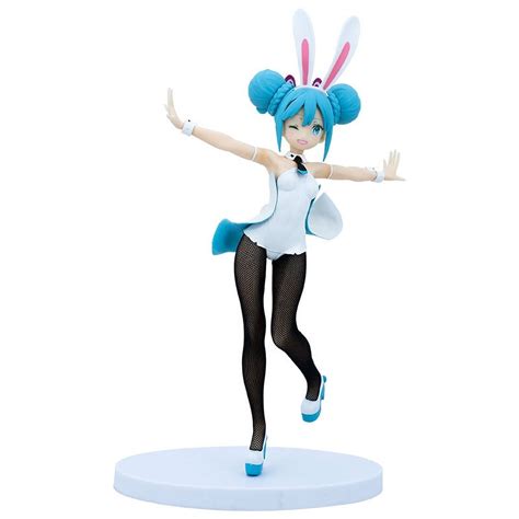 Furyu Hatsune Miku Bicute Bunnies Figure Wink Version