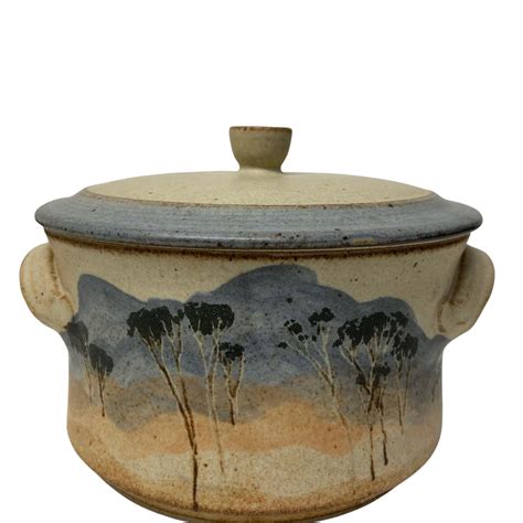 Taggerty Pottery Casserole Dish S