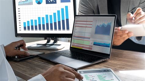 the power of benchmarks making data driven decisions in cre the