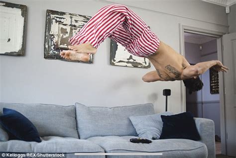 Louis Smiths Feet