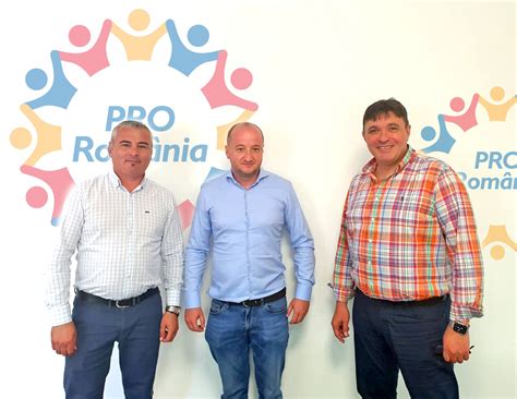 Adrian Pau Gerald Simonis Pressalertro