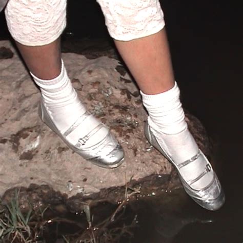 Apple Music 上Amaia的专辑Más De La Mitad Canción original de la película No Mires A Los Ojos