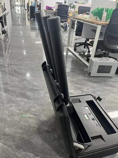 Portable Anti Drone System Drone Detection And Tracking Protocol Analysis Backpack Dji Fpv