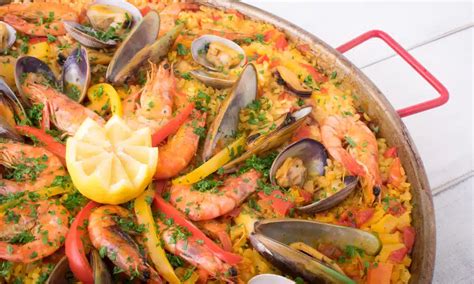 Jambalaya Vs Paella Whats The Difference Lets Foodie