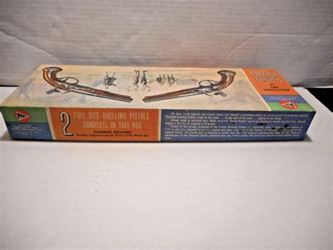 Vintage Pyro Flintlock Dueling Pistols Matched Set Model Kit 4853119957
