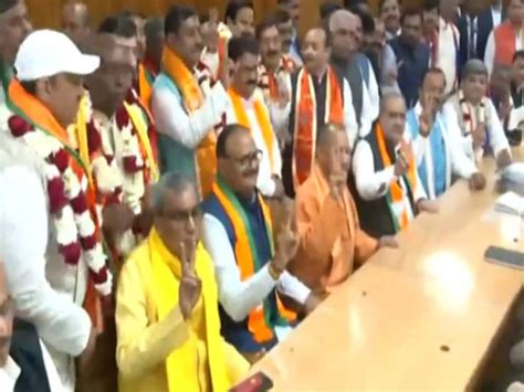 Up Vidhan Parishad Election Nda 10 And Samajwadi Party 3 Candidates File Nomination 13 Mlc To