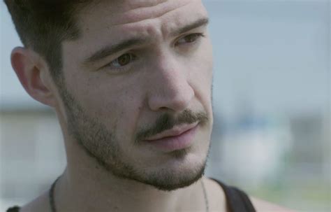 Éric Bruneau En 15 Photos