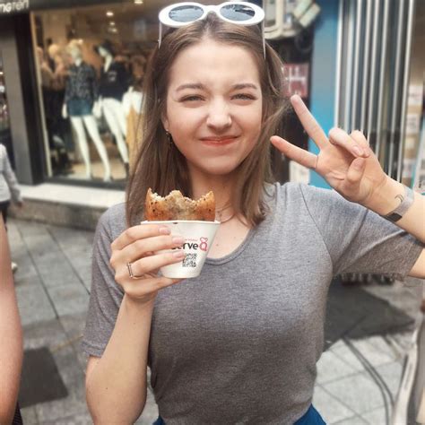 가슴이 조금 작은 것 빼고 완벽한 러시아녀 후방주의 꾸르