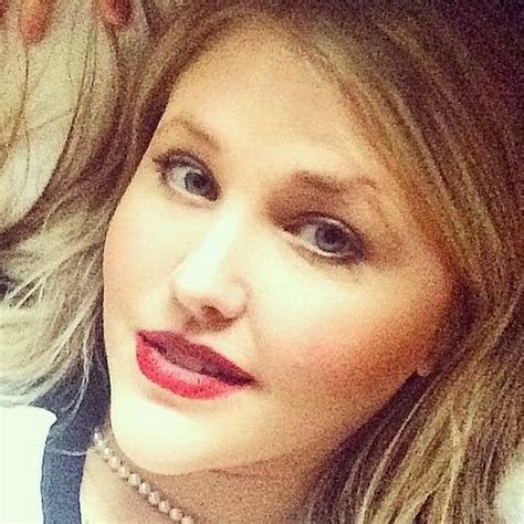 Holly Eccles Youtube