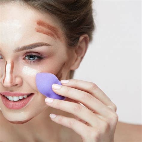 How To Use A Blending Sponge For Foundation Tips And Tricks