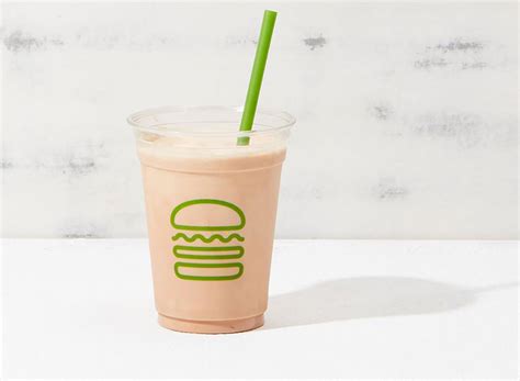 The 25 Most Iconic Fast Food Drinks Of All Time