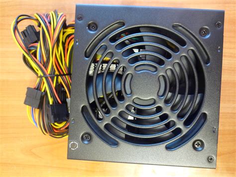 Обзор от покупателя на Блок питания AEROCOOL VX-600 ATX 600W простой ...