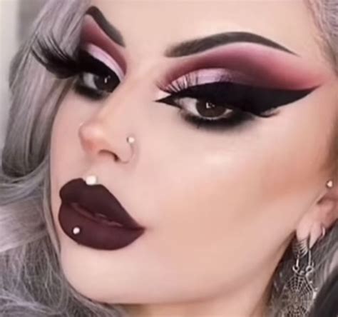 59 Glam And Sexy Vampire Makeup Ideas 2023 Artofit