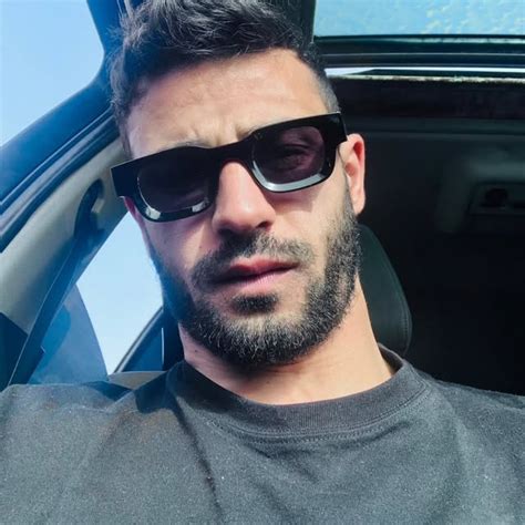 Cerebrate Cerebrate Ofc • Threads Say More