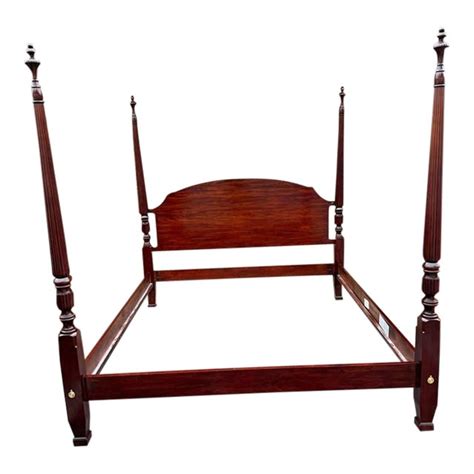 Harden Furniture Vintage Beautiful Solid Dark Cherry King Bed Frame