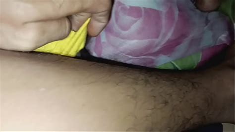 แหกหีเธอเอาควยถูหีจนน้ำแตกเต็มรูแตด Xnxx Com