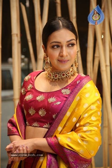 Catherine Tresa New Gallery Photo Of