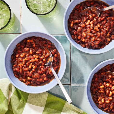 Slow Cooker Baked Beans