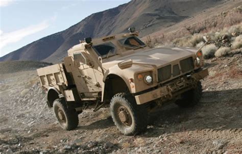 Oshkosh Introduces New M Atv Derivatives Defense Update
