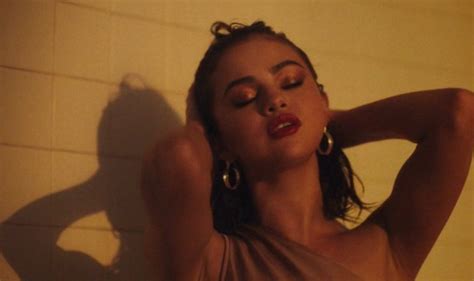 Wolves Selena Gomez Music Video Ecodamer