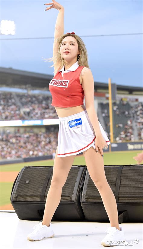 치어리더 이진 우아하게 엑s Hd포토