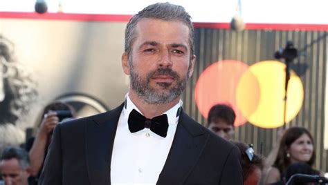 Attore Scrittore Papà Sex Symbol Luca Argentero Compie 45 Anni La
