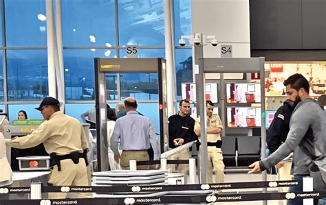 How Metal Detectors In Airports Protect Security Checkpoints