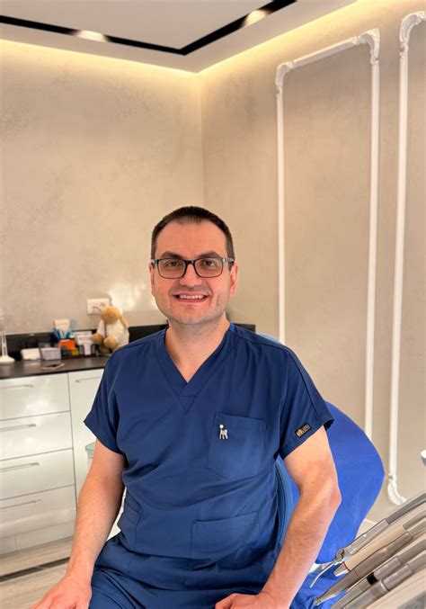 Д р Деян Йорданов Зъболекар Стоматолог Пловдив Супердок